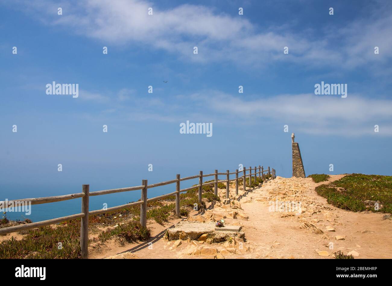 Portugal, Cabo da Roca, The Western Cape Roca of Europe, hiking trails ...