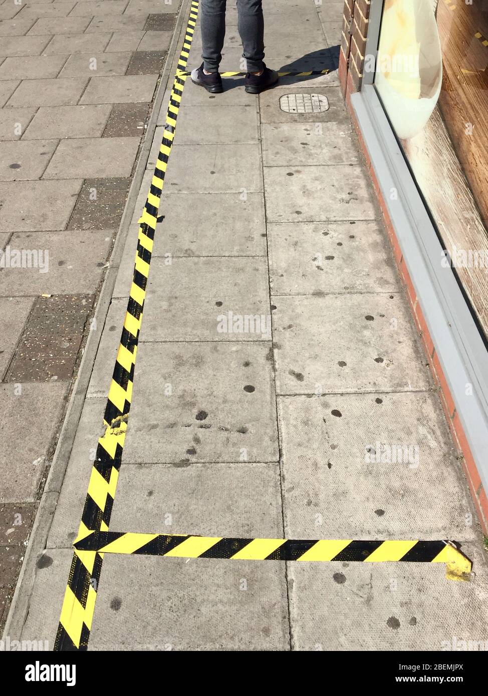social distancing, London, UK - 4/13/2020: social distancing for ...