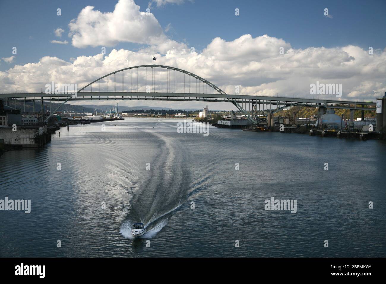View of the large Fremont steel arch bridge over the Willamette River ...