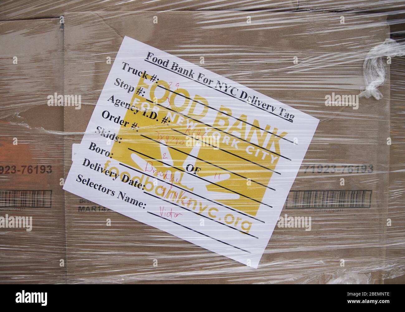 Food bank boxes stacked hi-res stock photography and images - Alamy