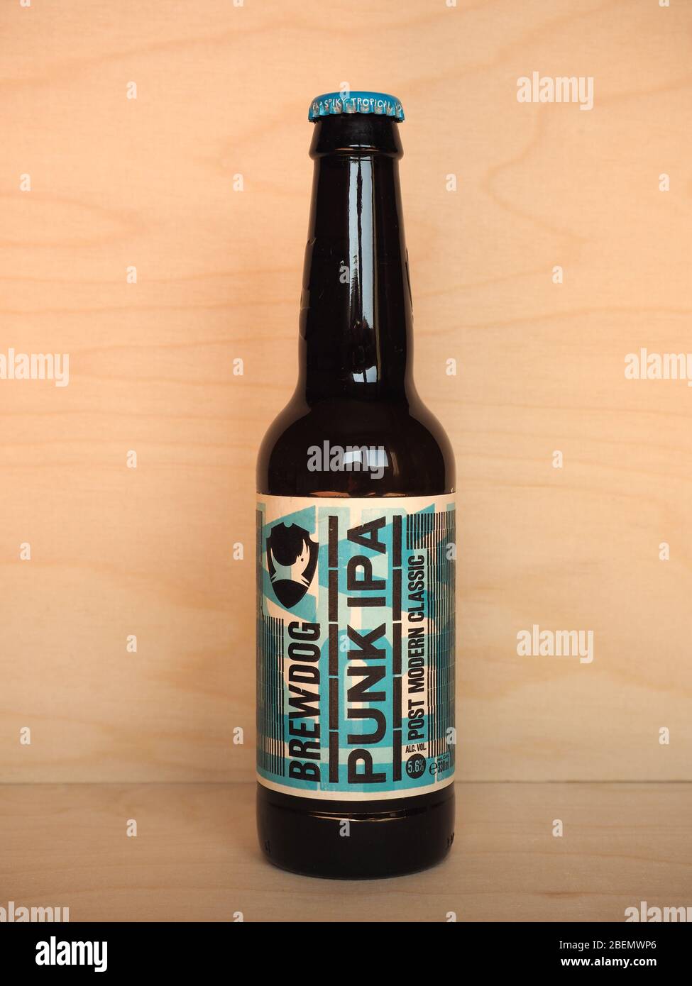 Brewdog punk ipa hi-res stock photography and images - Alamy