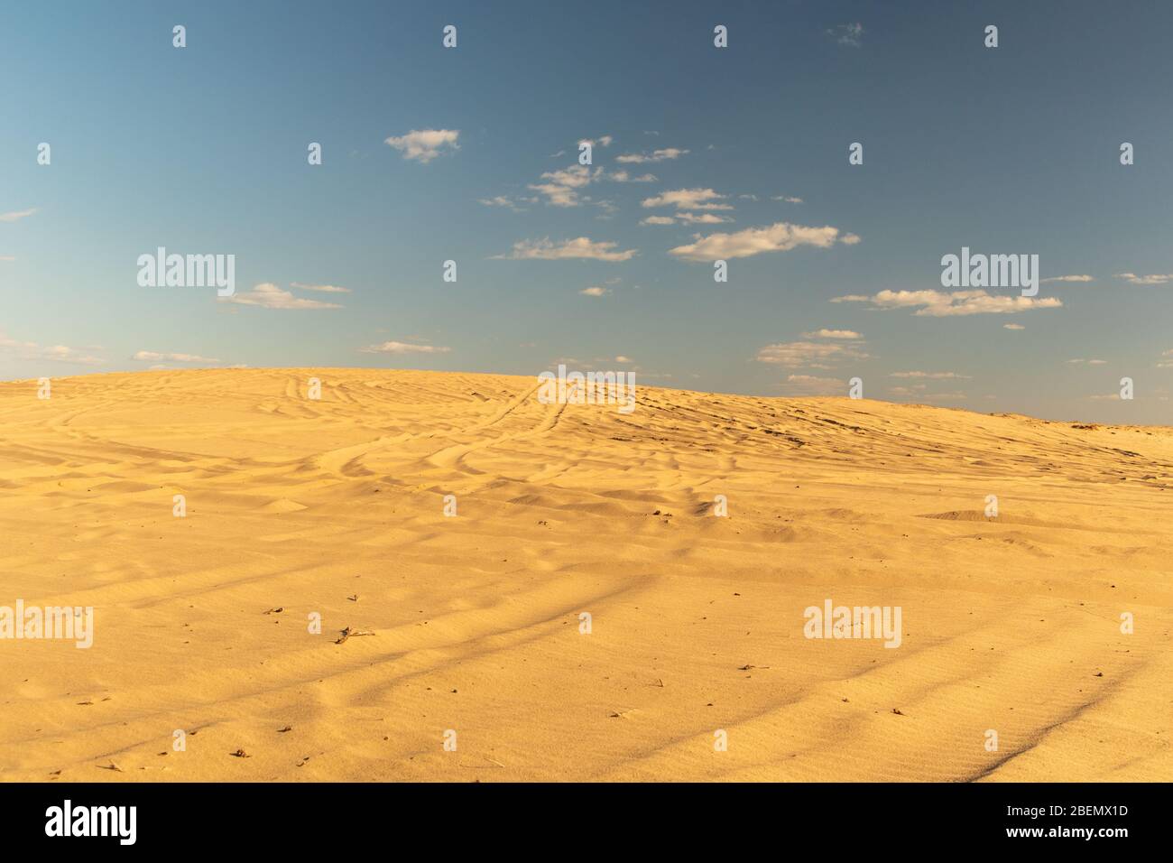 Sand waves in the desert. Sand texture. Kharkov, Ukraine. Ukrainian ...