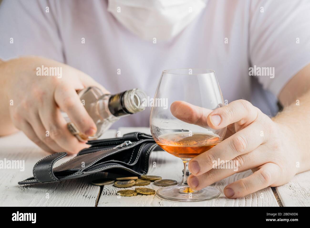 No more money in your wallet for alcohol Stock Photo - Alamy