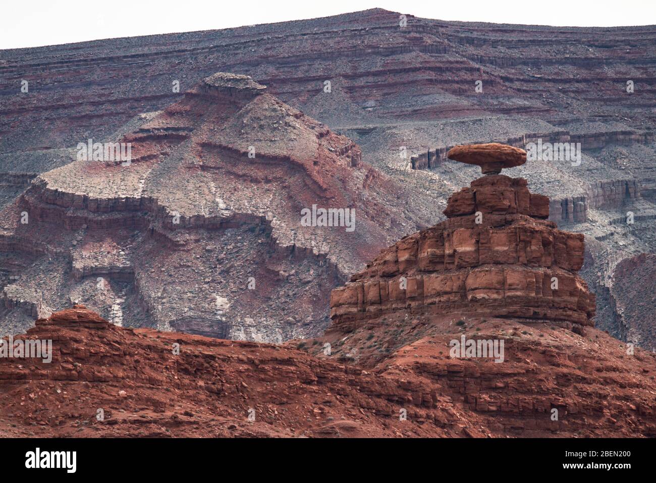 Raplee anticline hi-res stock photography and images - Alamy