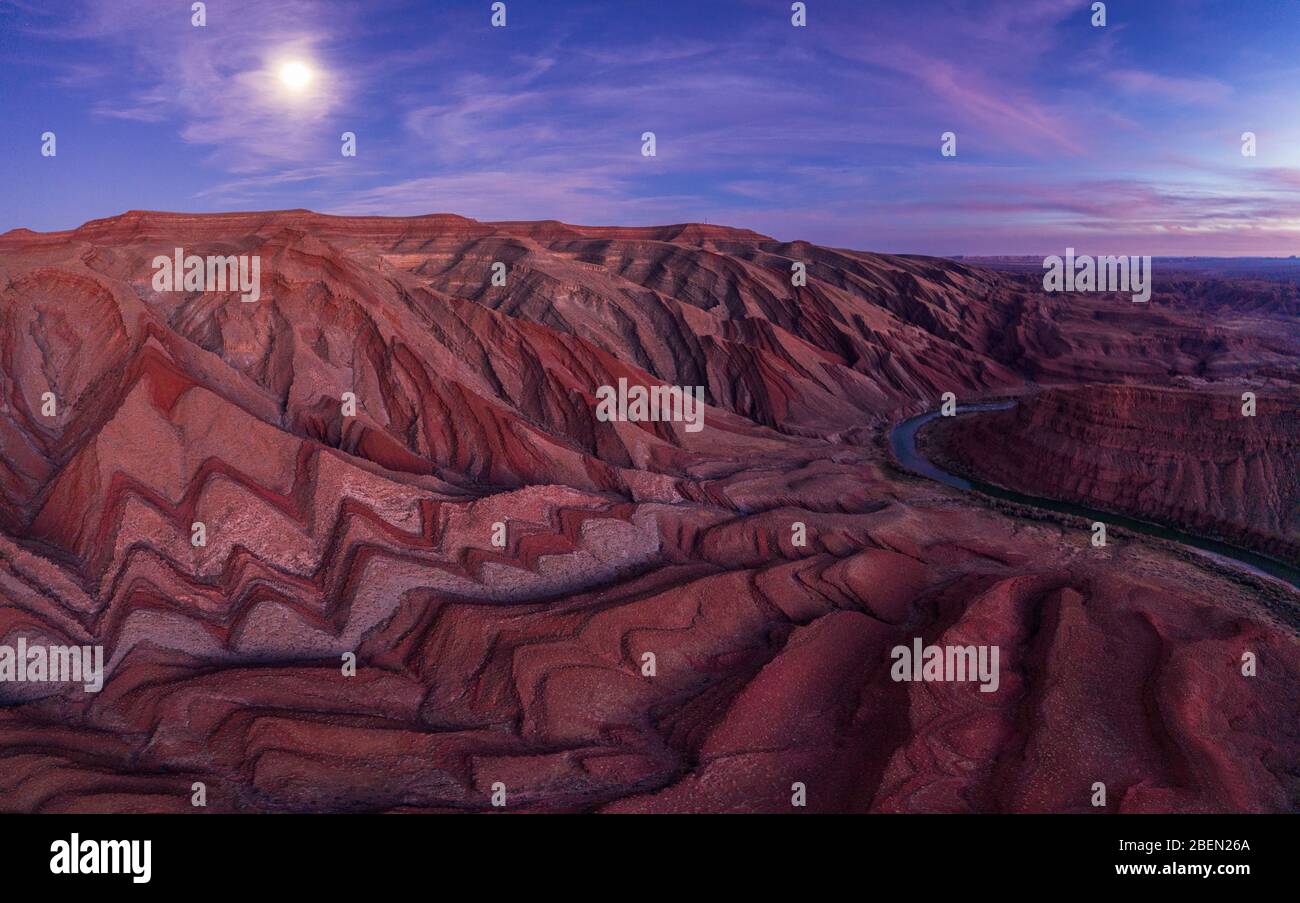 The Raplee Anticline, unique Geology aerial in southern Utah at dusk ...
