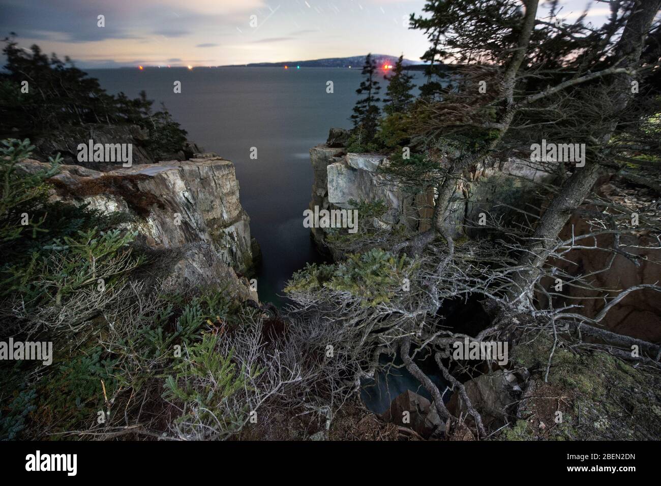 Ravens nest hi-res stock photography and images - Alamy