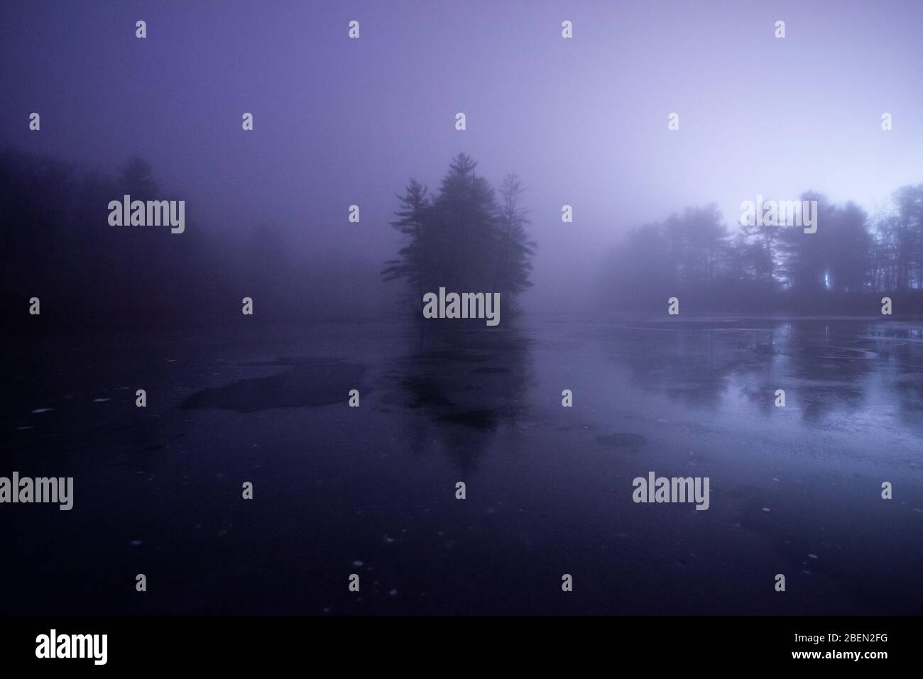 Frozen lake night hi-res stock photography and images - Alamy