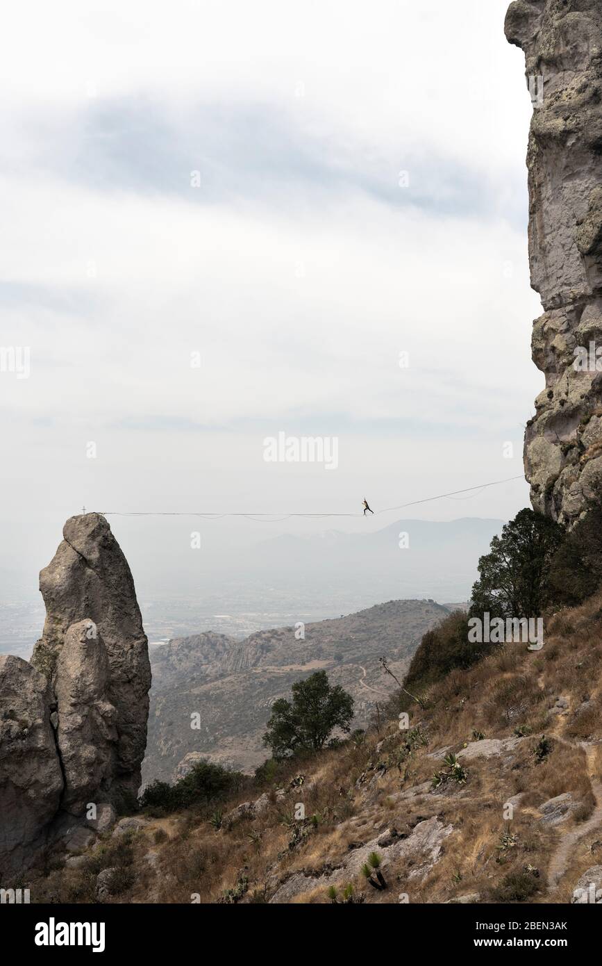 Balancing poses hi-res stock photography and images - Alamy