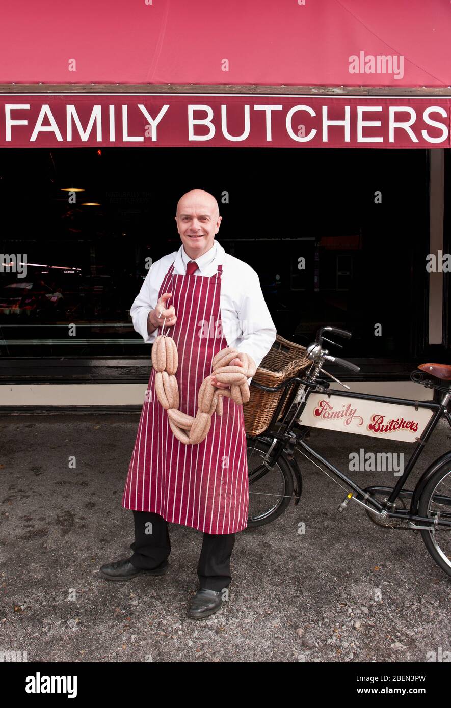 Old fashioned butcher shop hi-res stock photography and images - Alamy