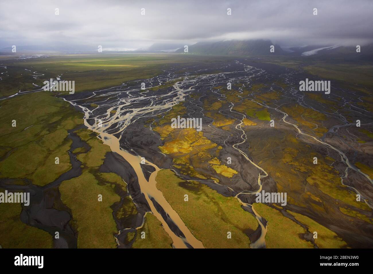 Meandering rivers hi-res stock photography and images - Alamy