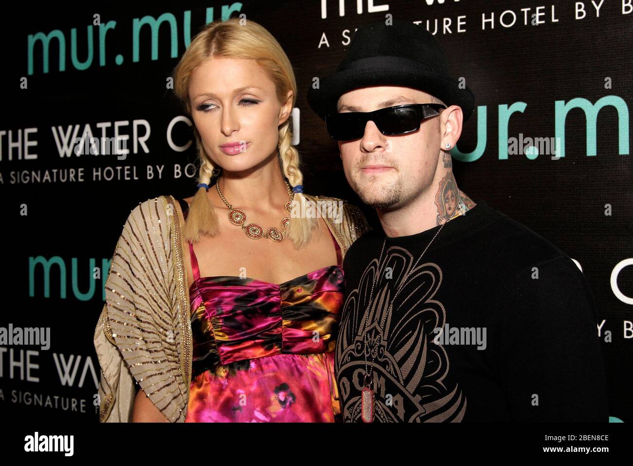 Benji madden and paris hilton hi-res stock photography and images - Alamy