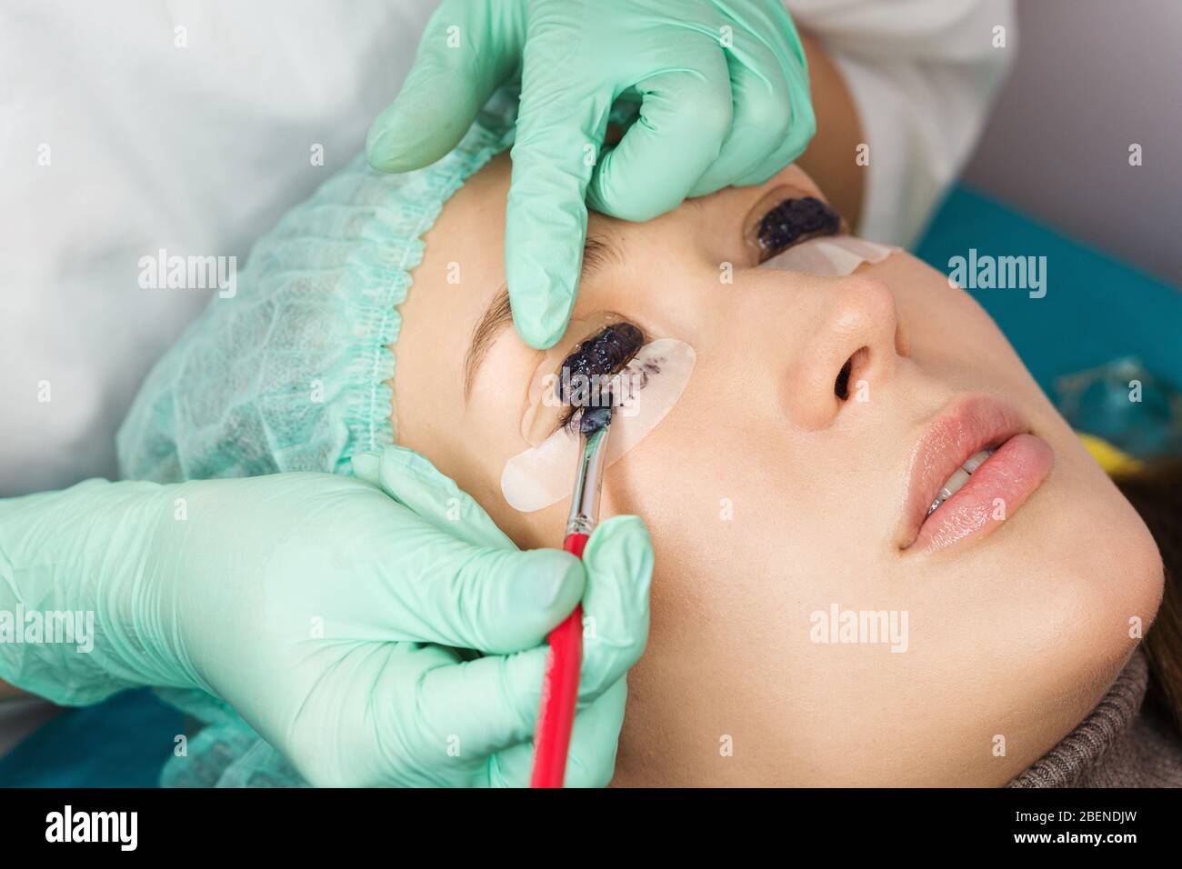 Eyelid paint hi-res stock photography and images - Alamy