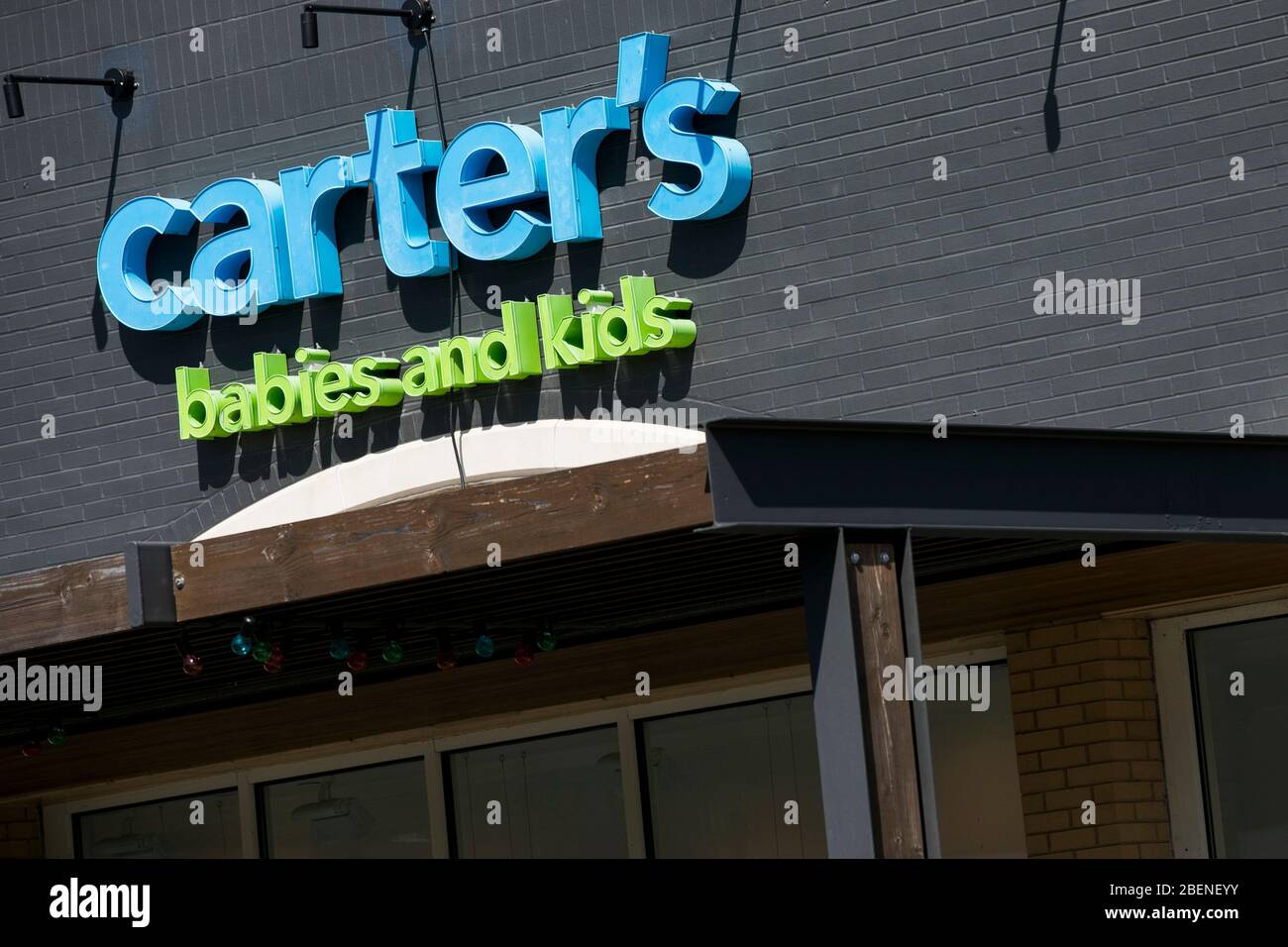 Carters logo hi-res stock photography and images - Alamy