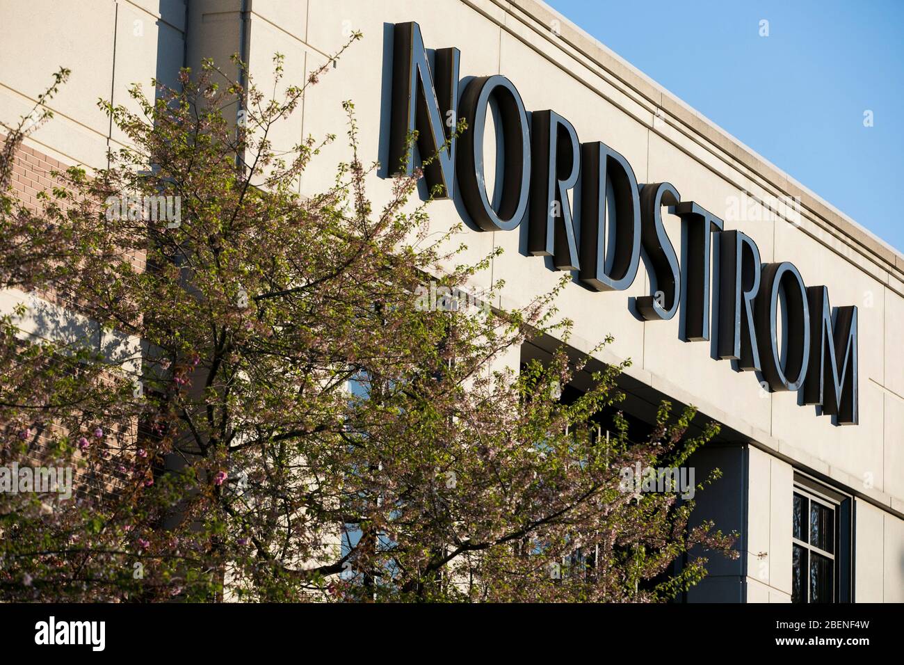 Nordstrom shopping hi-res stock photography and images - Alamy
