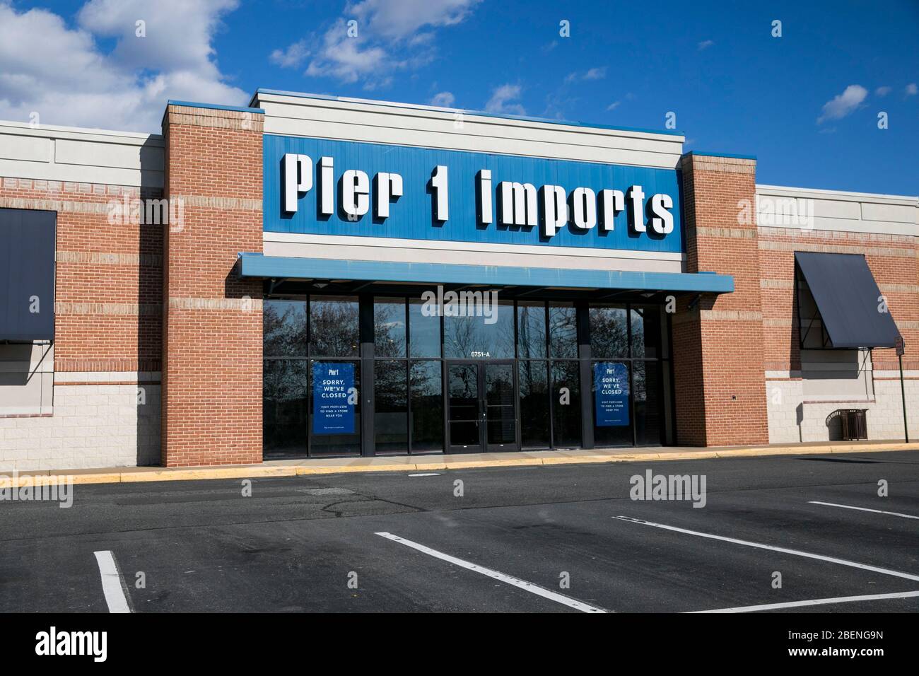 A 'Sorry We've Closed' sign outside of a former Pier 1 Imports retail ...