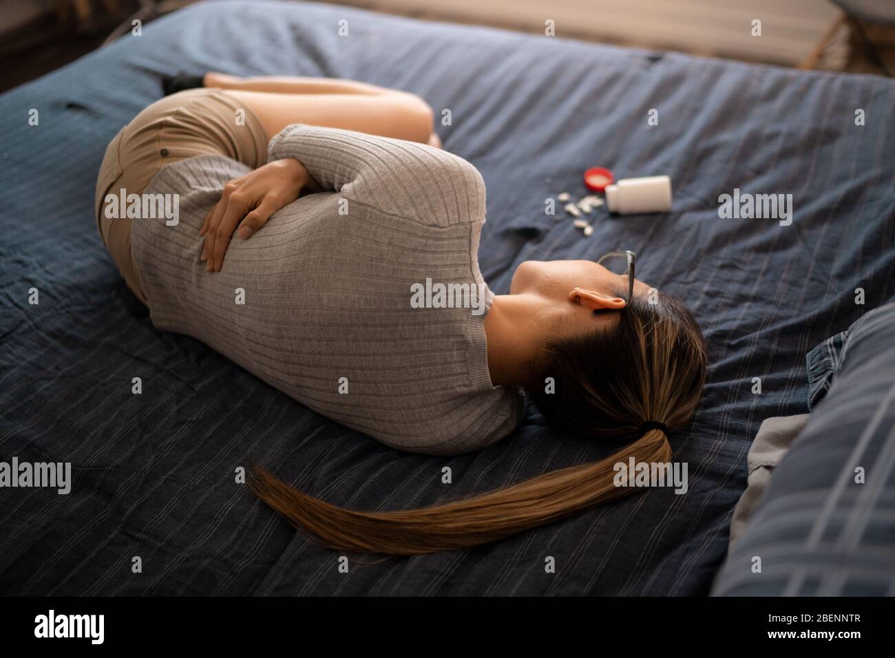Female bleeding at home hi-res stock photography and images - Alamy