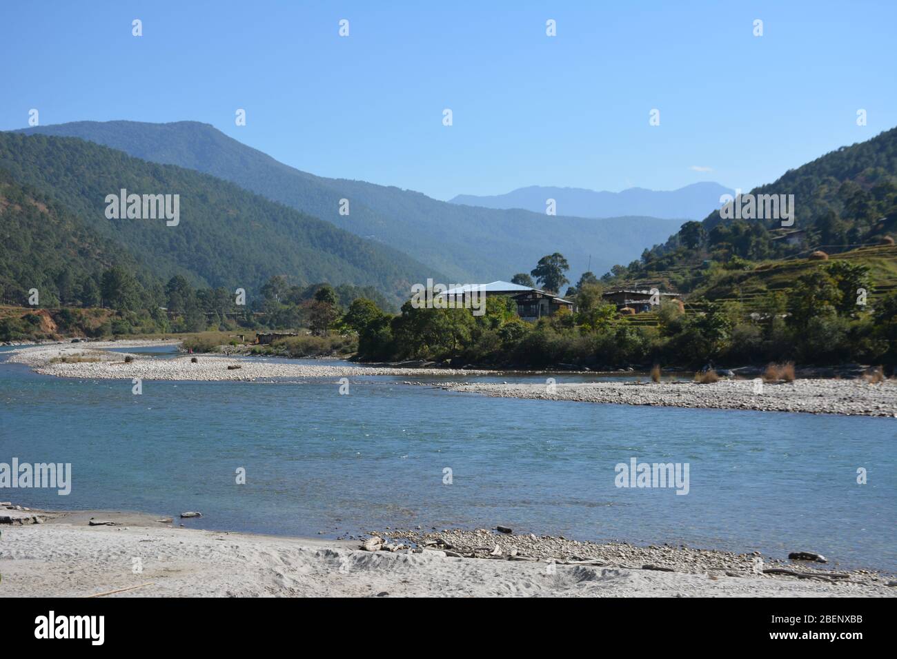 The Mo Chhu river north of Punakha, Bhutan Stock Photo - Alamy