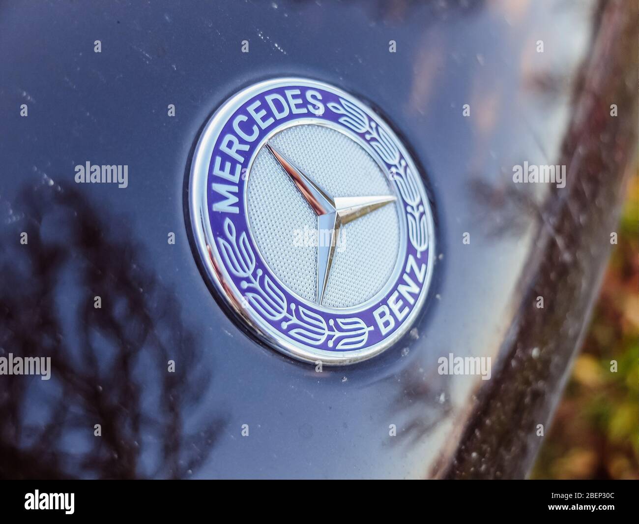 Mercedes amg badge hi-res stock photography and images - Alamy
