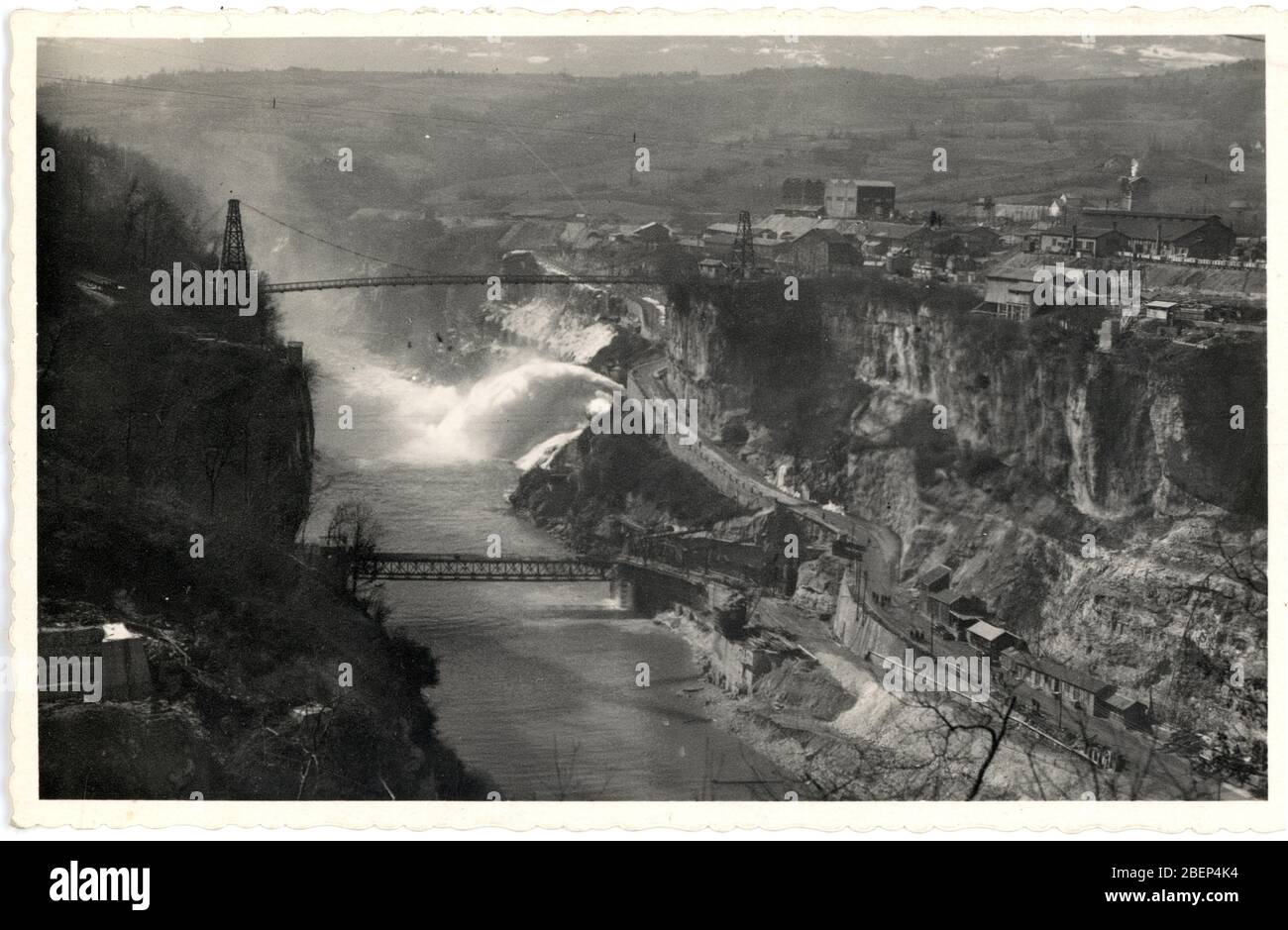 Construction du barrage de Genissiat deuxieme barrage et la deuxieme ...