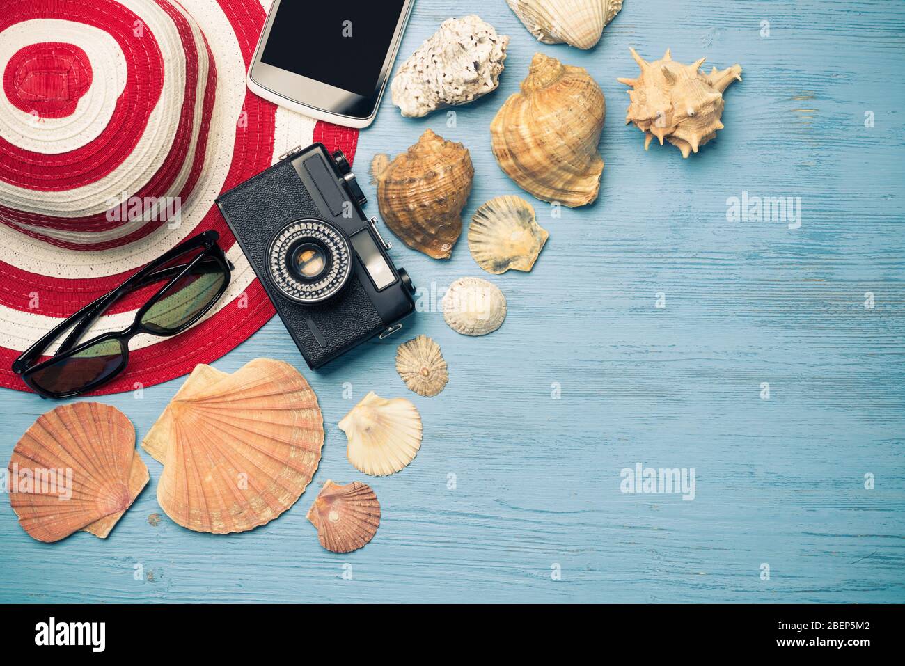 Summer objects for vacation Stock Photo - Alamy