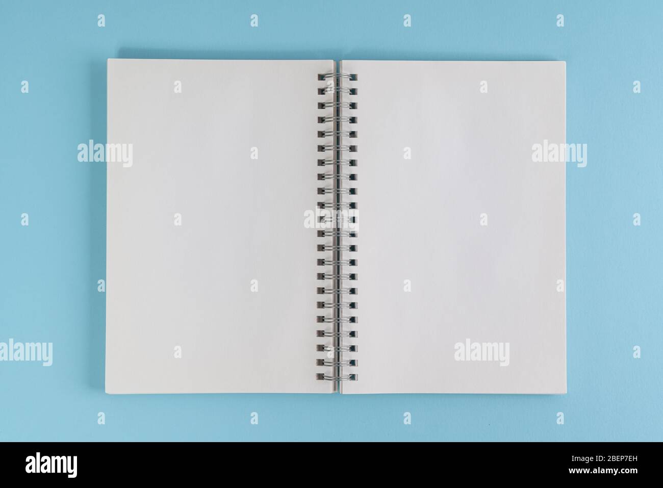 Spiral blank notebook paper black hi-res stock photography and images ...