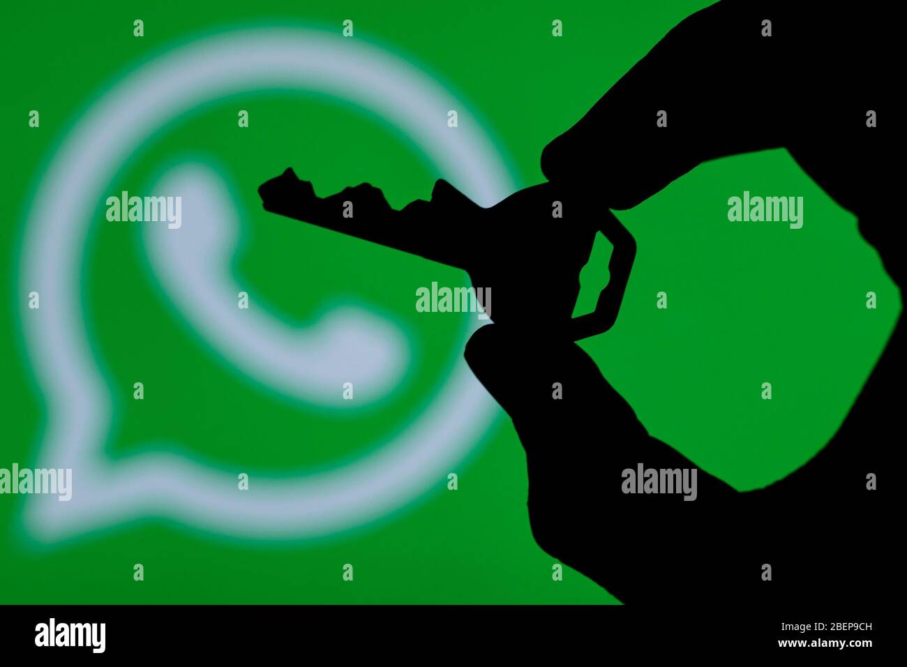 Whatsapp icon hi-res stock photography and images - Alamy