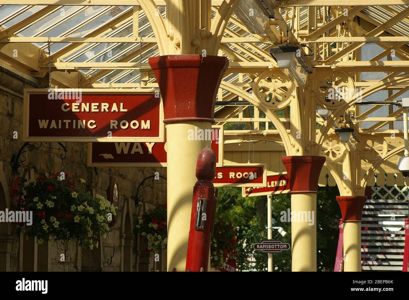 Train station signage vintage hi-res stock photography and images - Alamy