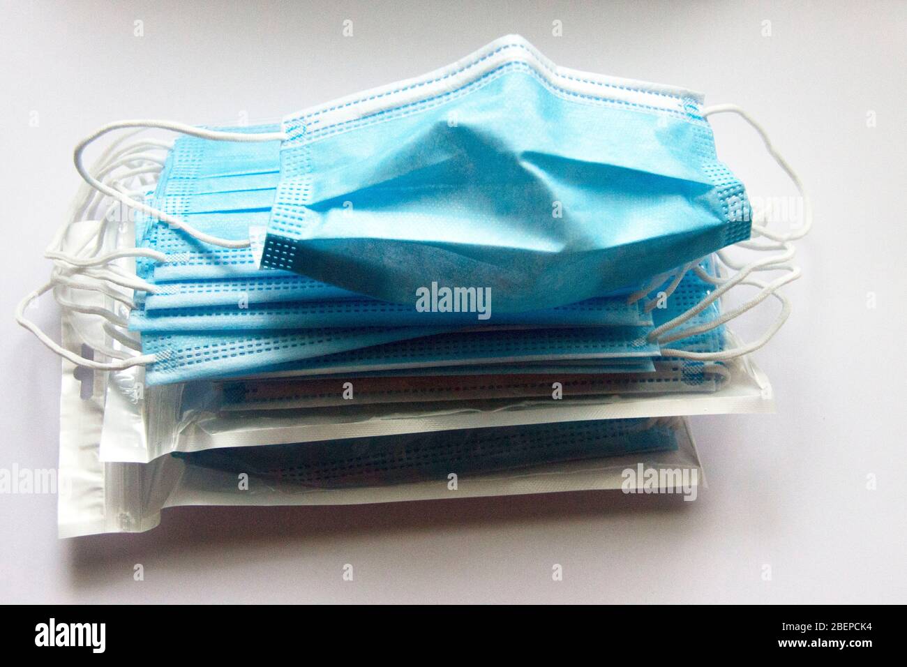 Disposable medical face masks Stock Photo - Alamy