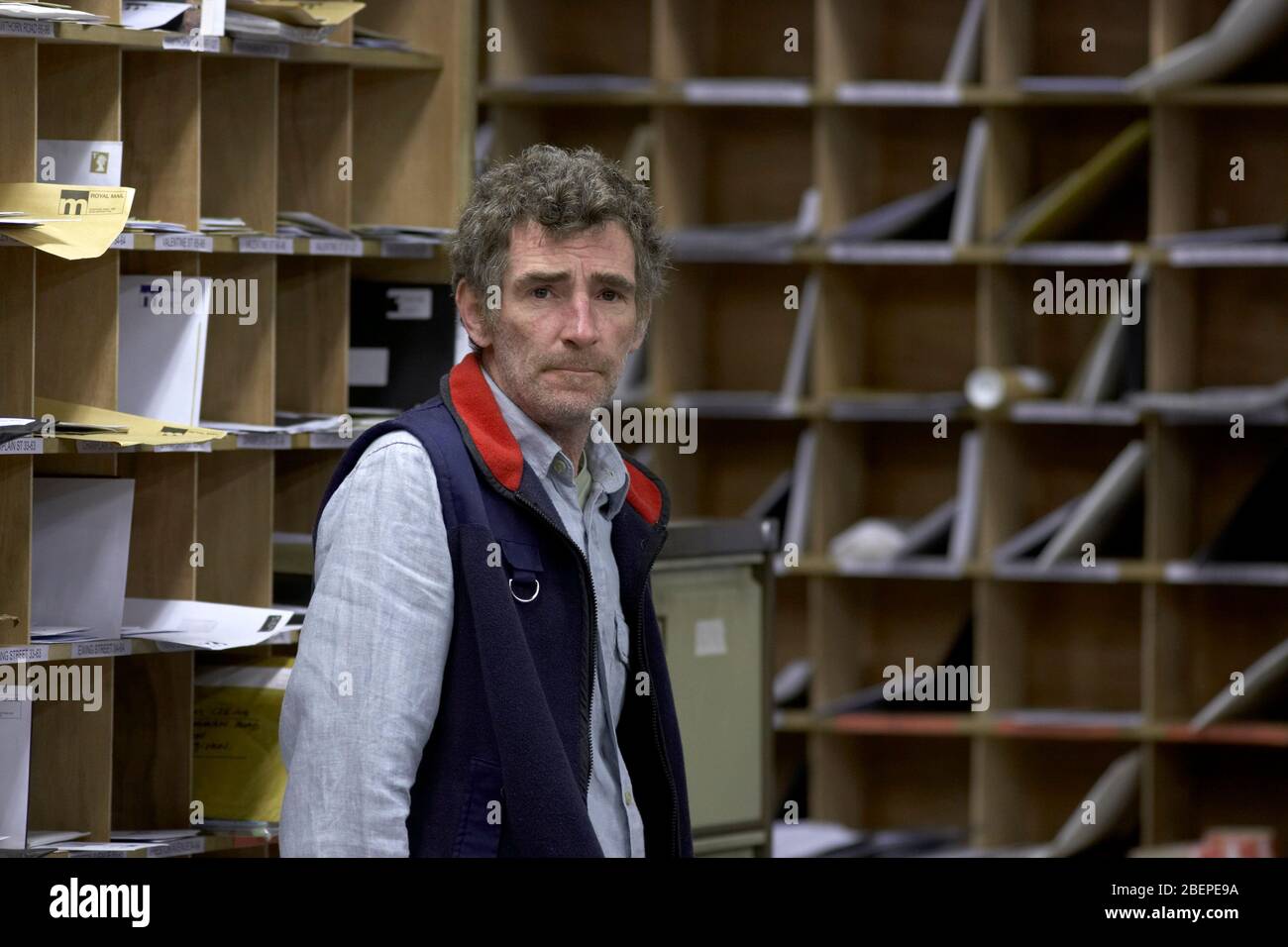 Looking celebrities hi-res stock photography and images - Alamy