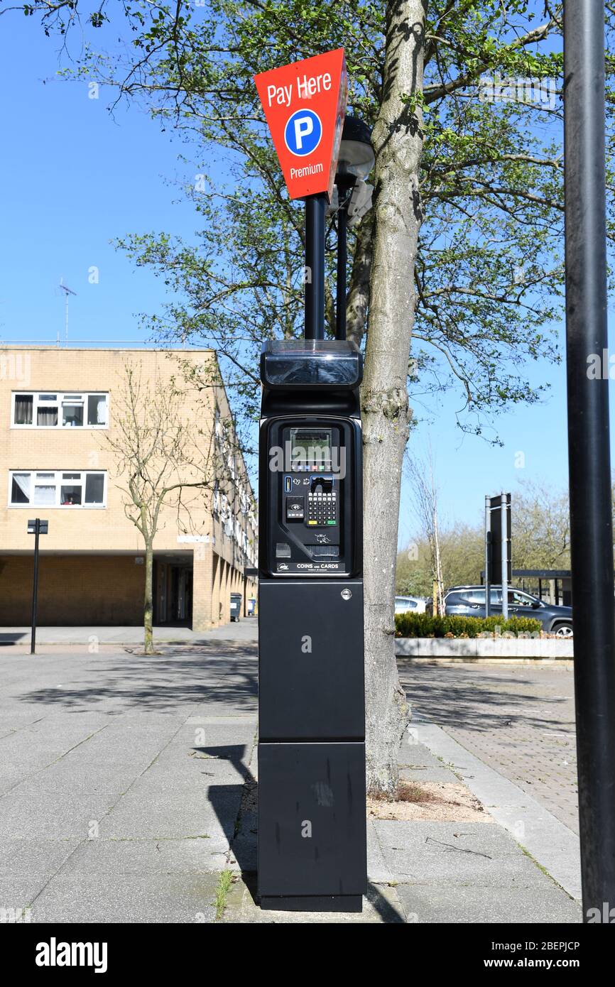 Milton keynes civic offices hi-res stock photography and images - Alamy