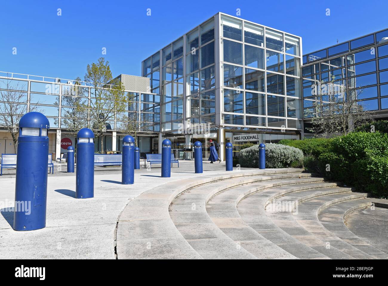 Milton Keynes Centre MK shops entrance civic offices library Stock ...
