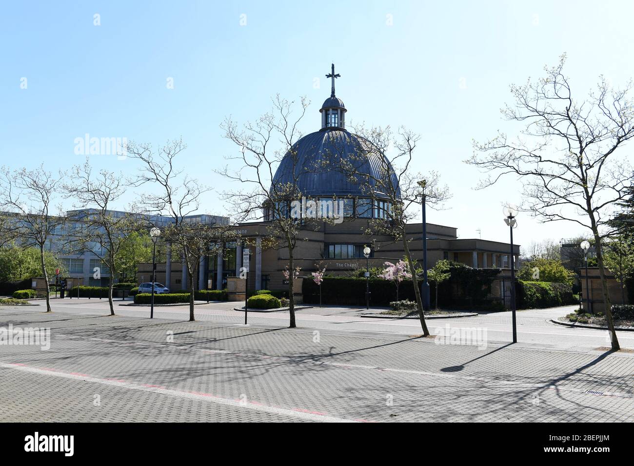 Milton Keynes Centre MK shops entrance civic offices library Stock ...