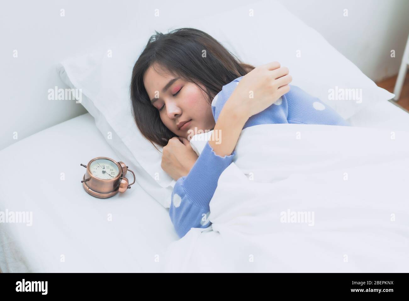 Setting time on clock hi-res stock photography and images - Alamy