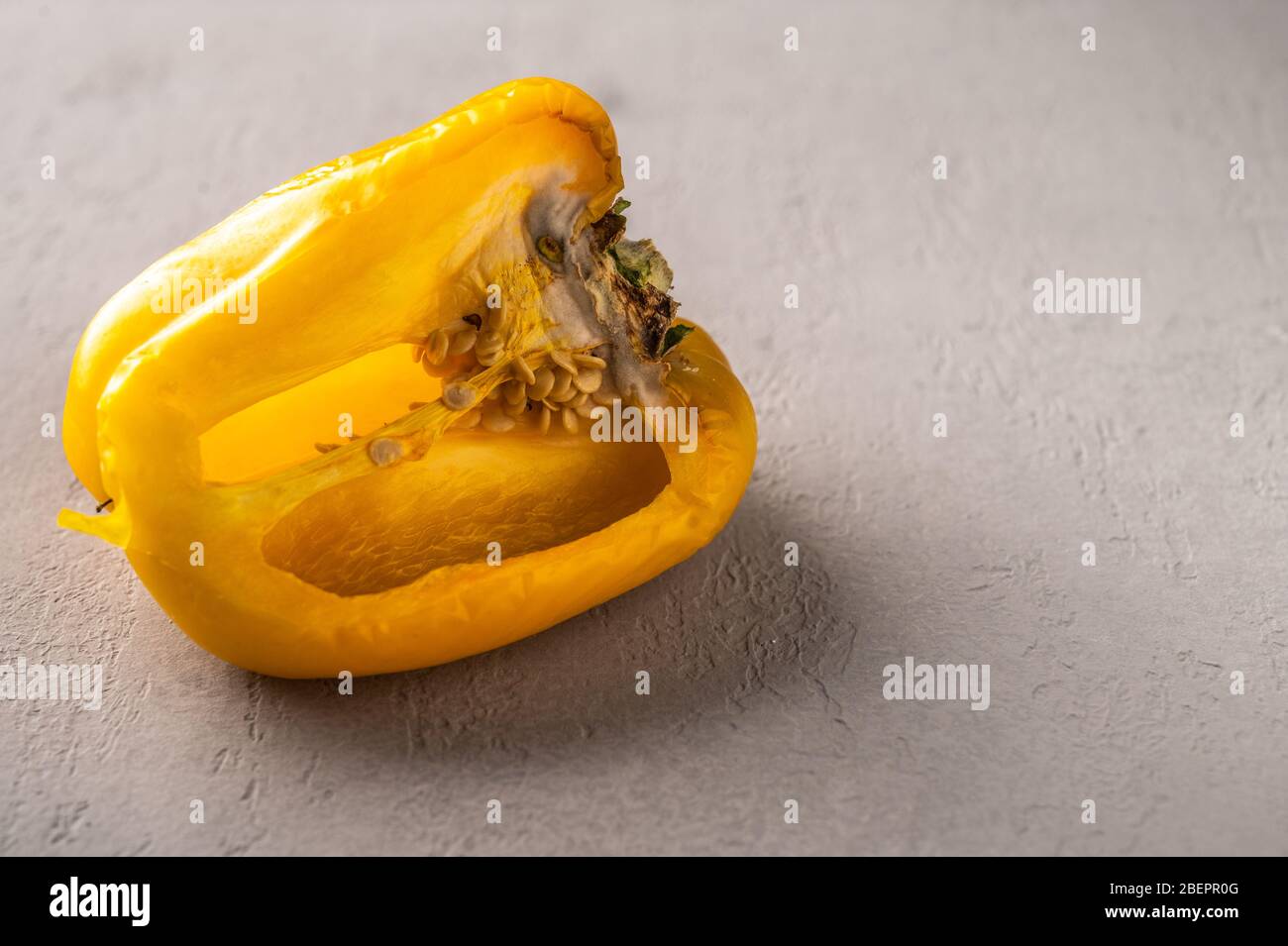Poor vegetable storage hi-res stock photography and images - Alamy