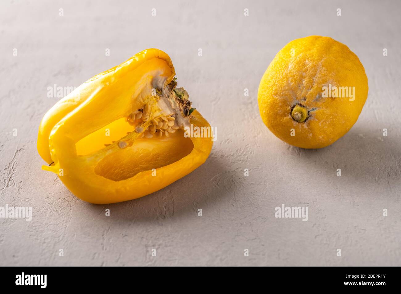 Poor vegetable storage hi-res stock photography and images - Alamy