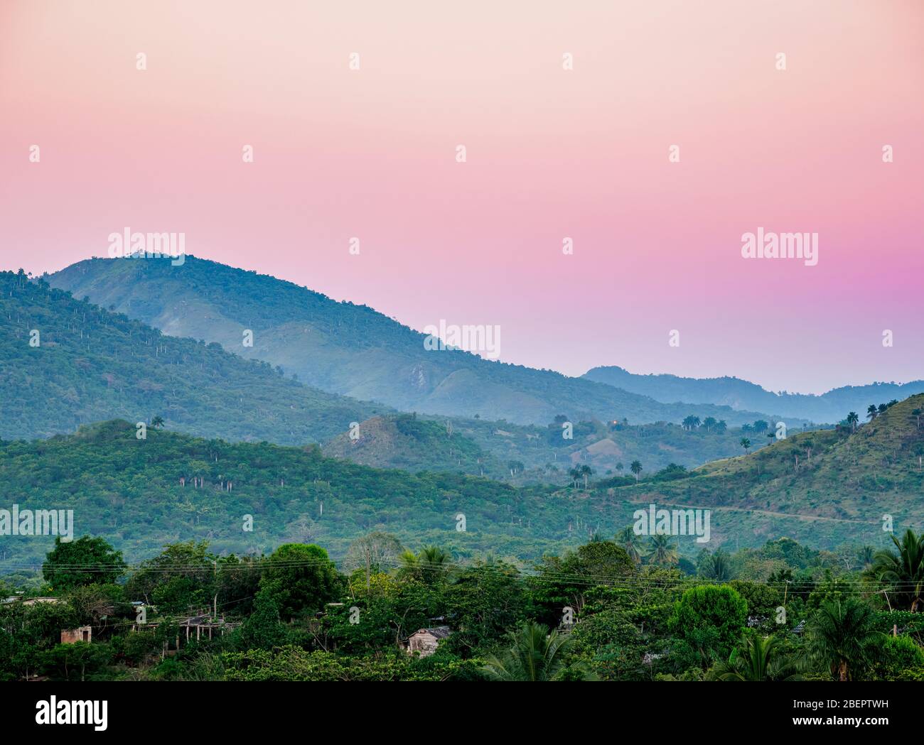 Sierra maestra mountains cuba hi-res stock photography and images - Alamy