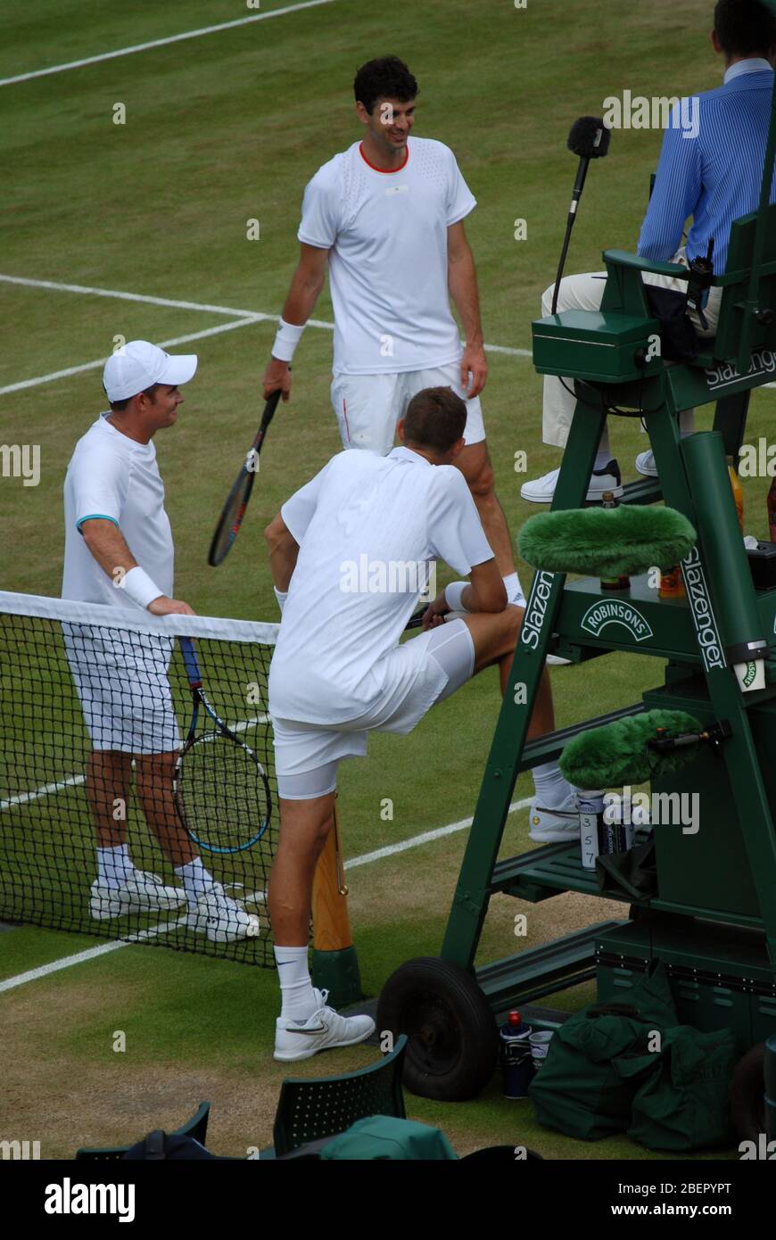 Gentlemenss hi-res stock photography and images - Alamy