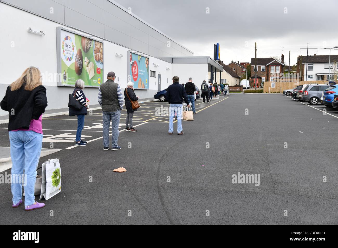Covid19 in the UK requires food shoppers to maintain 2 meter distance ...