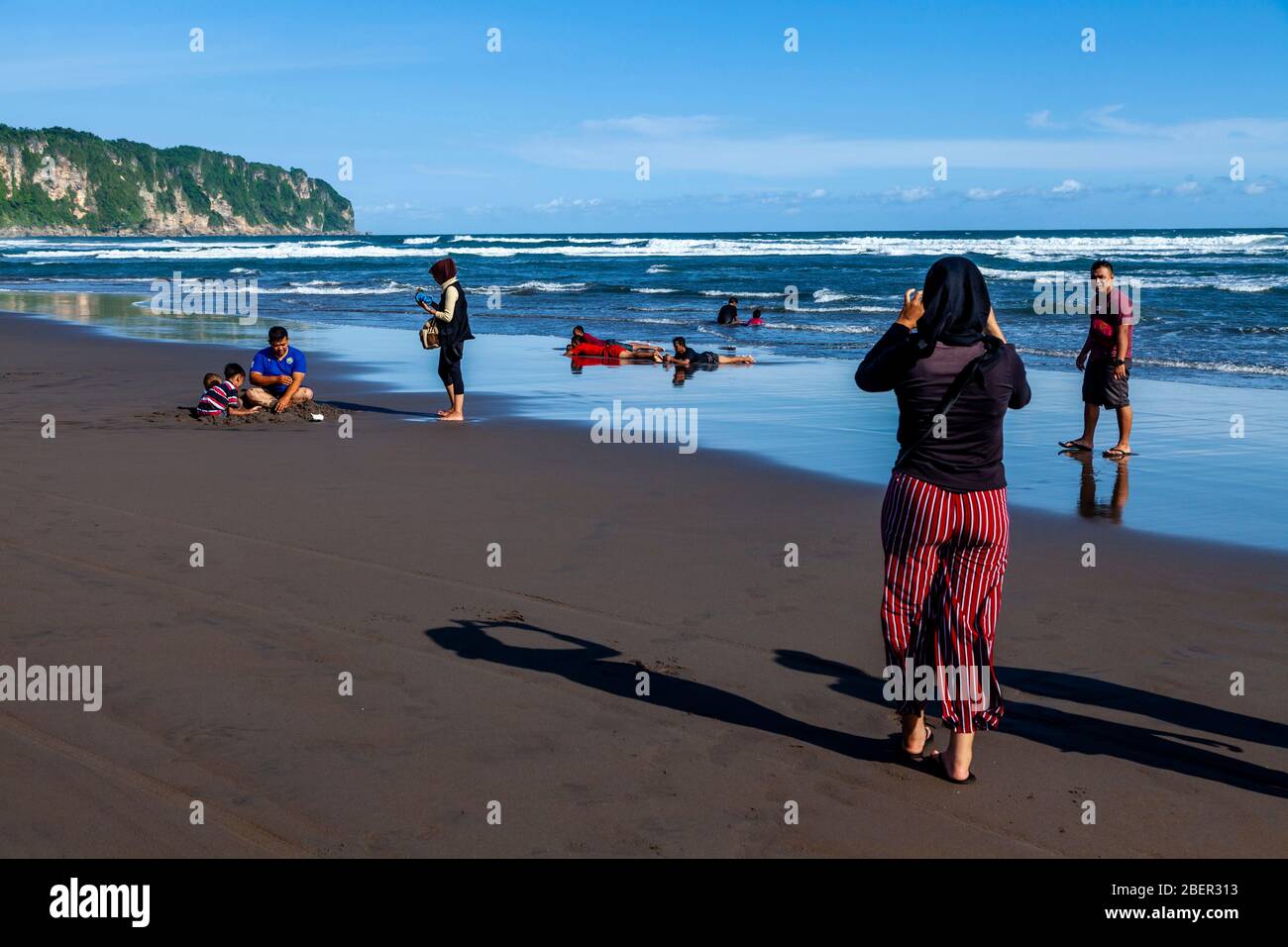 Indonesian beaches hi-res stock photography and images - Alamy
