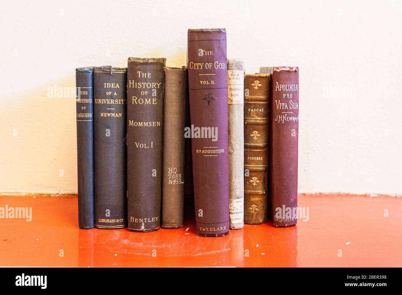 Oscar wildes prison books hi-res stock photography and images - Alamy