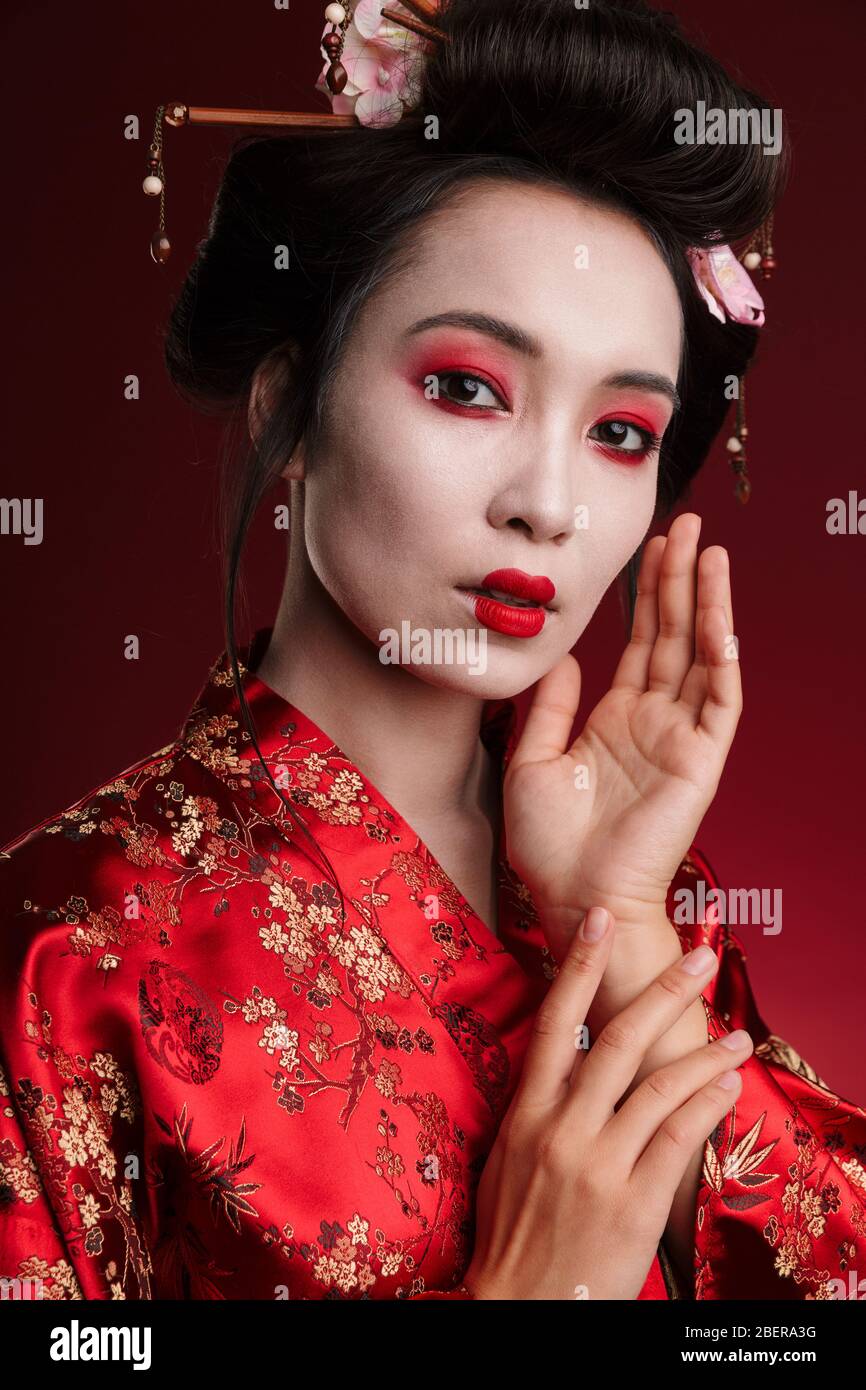 Japanese Geisha Makeup