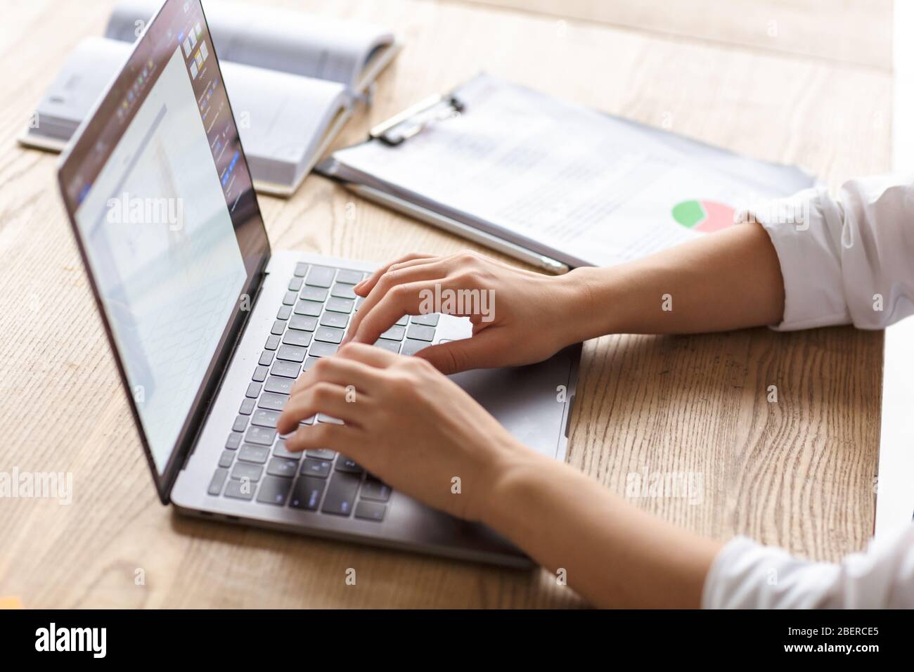 Close up girl hands typing hi-res stock photography and images - Alamy