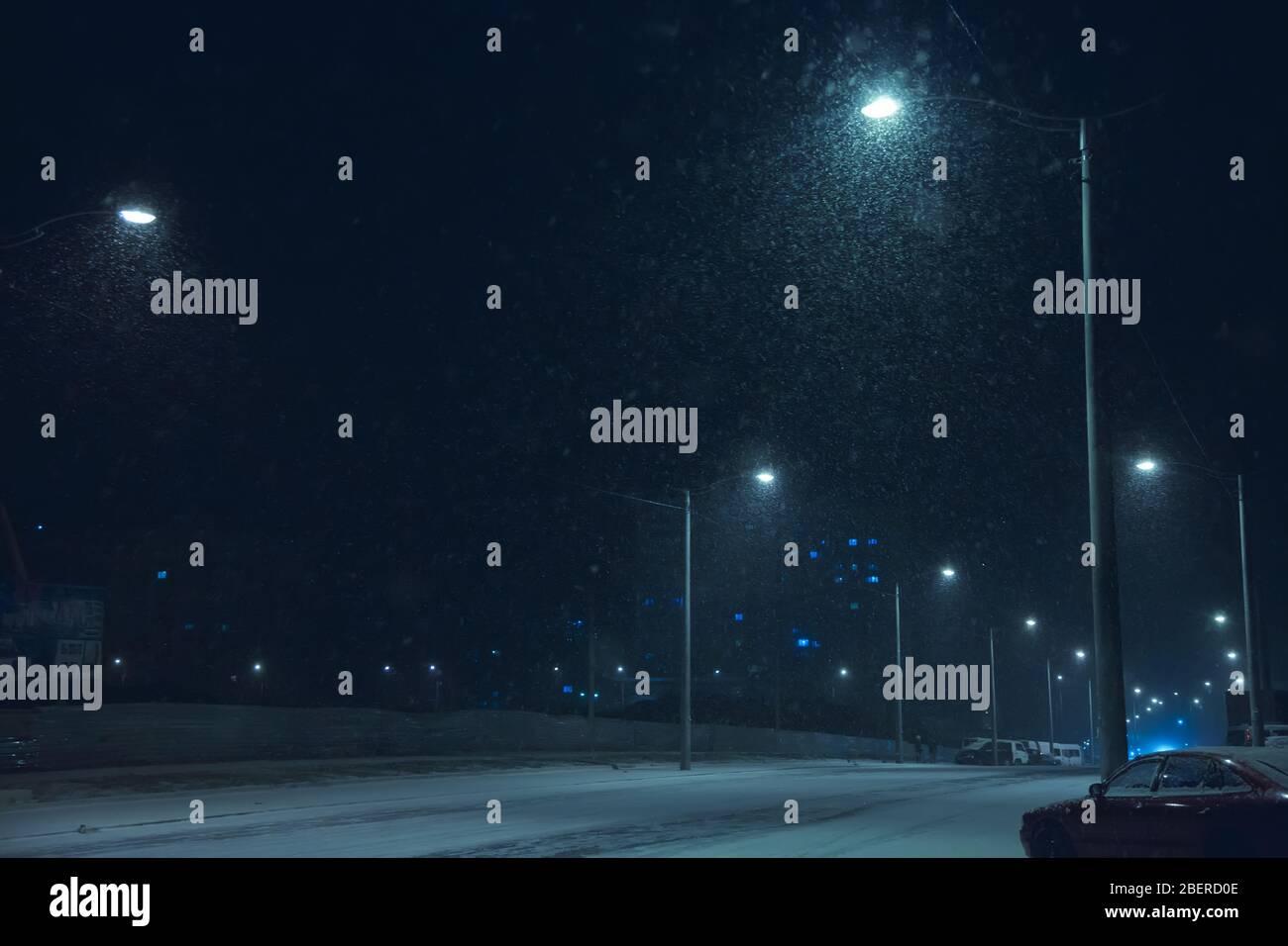 Snowing night sky hi-res stock photography and images - Alamy