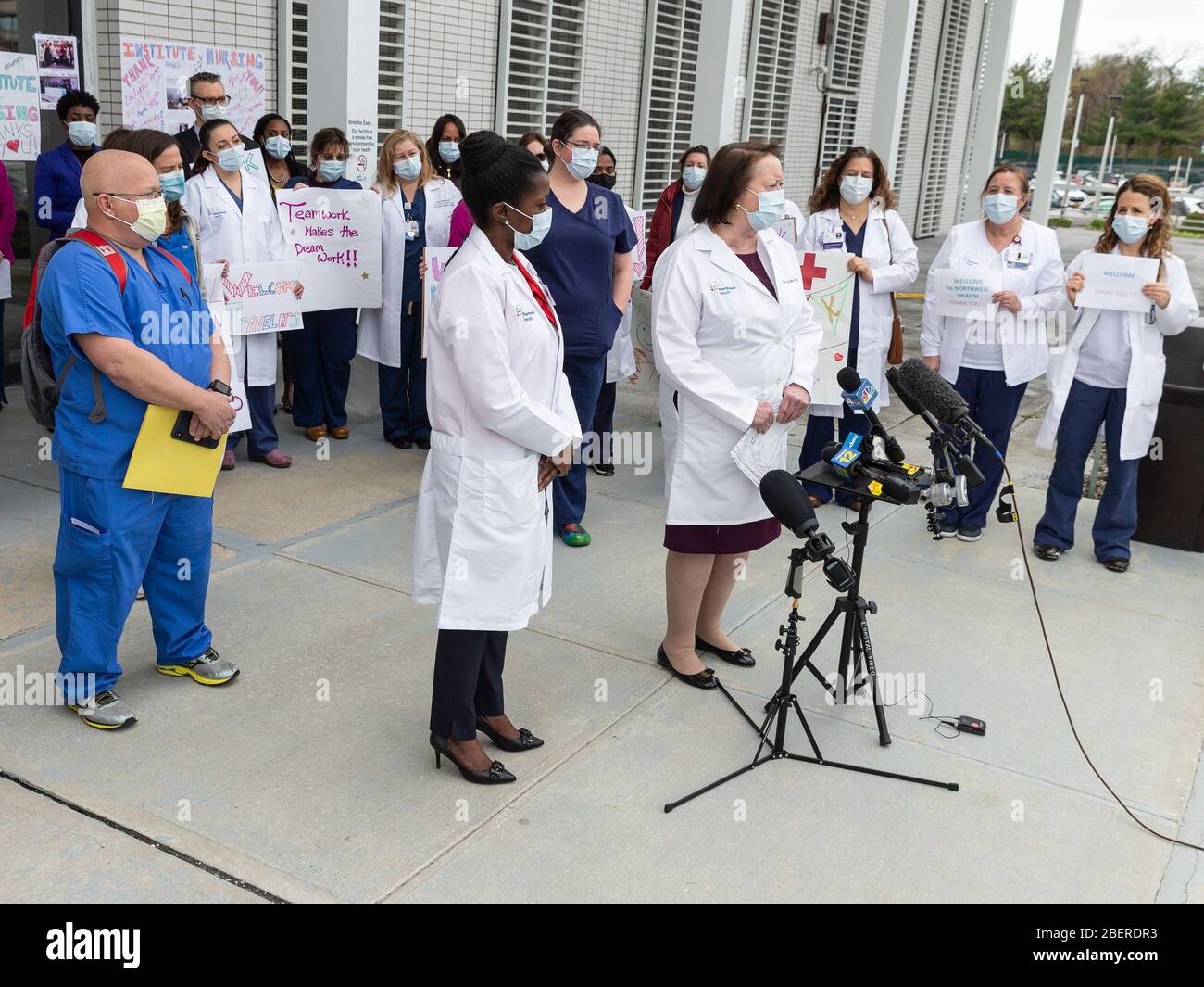 Maureen white hi-res stock photography and images - Alamy