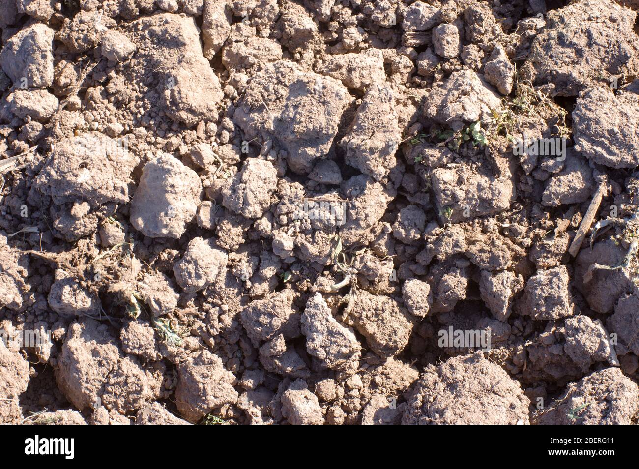 Clods of soil pattern background Stock Photo - Alamy