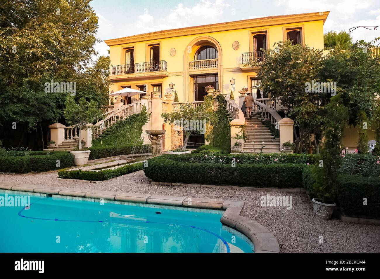Luxury home south africa johannesburg hi-res stock photography and ...