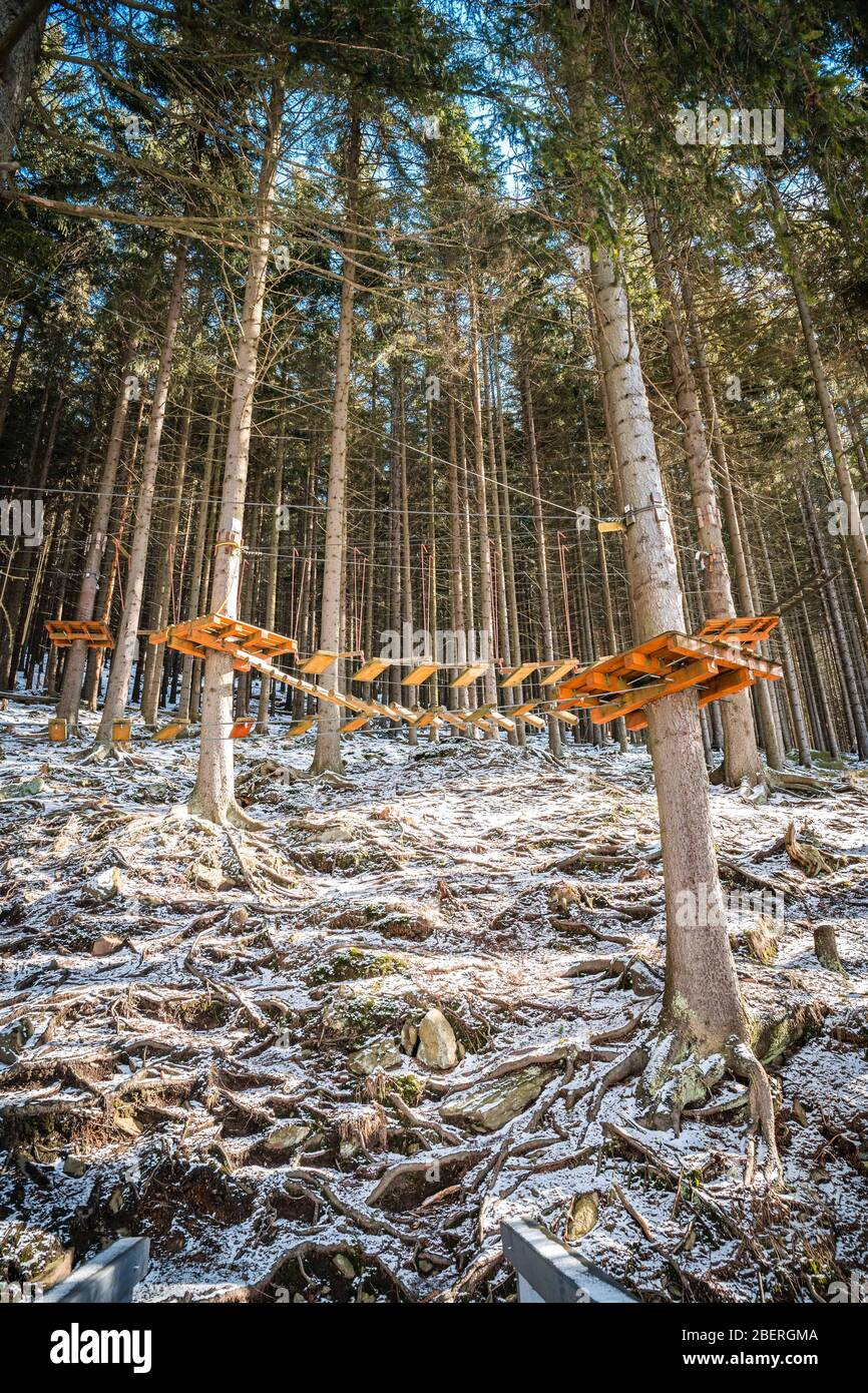 Monkey rope bridge hi-res stock photography and images - Alamy