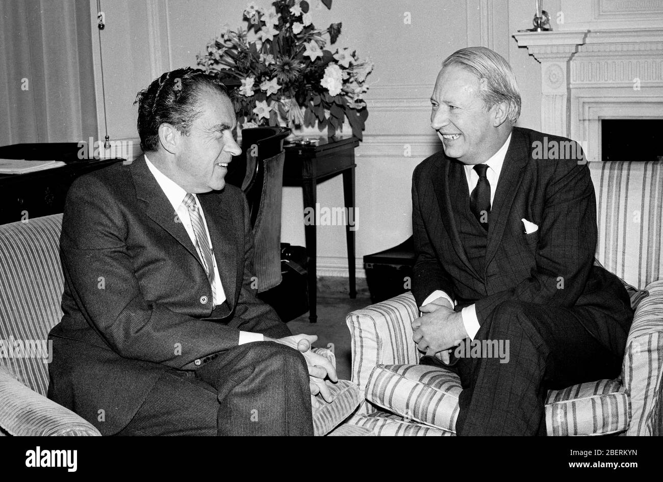 US President Richard Nixon and British Prime Minister Edward Heath at ...