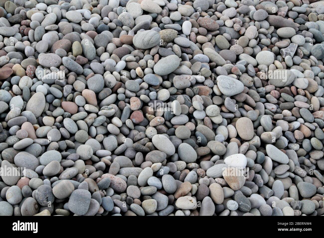 Smooth pebbles hi-res stock photography and images - Alamy