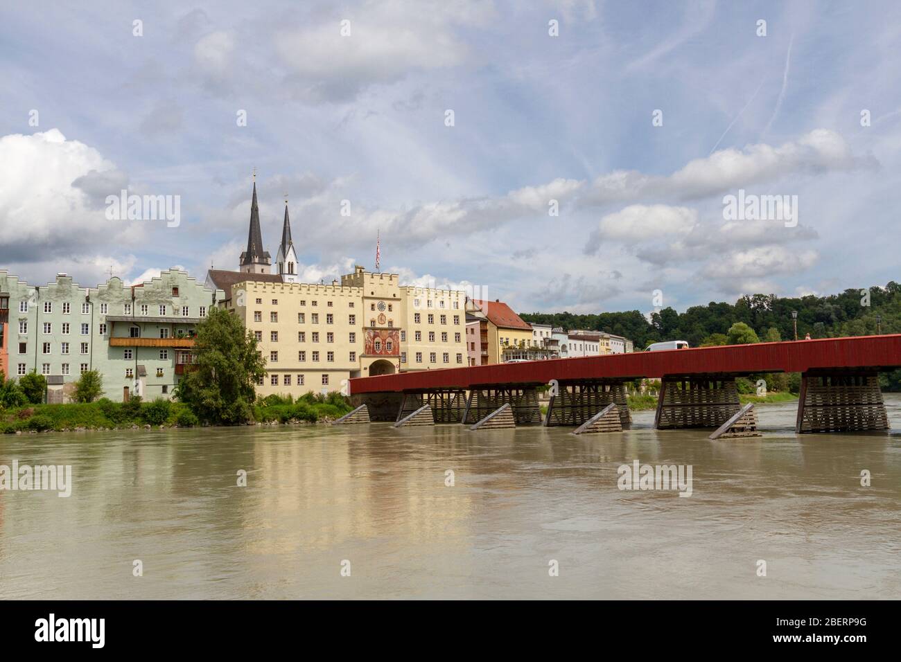 River Inn Bridge with Town Gate (Bridge Gate or Brucktor Gate) above ...